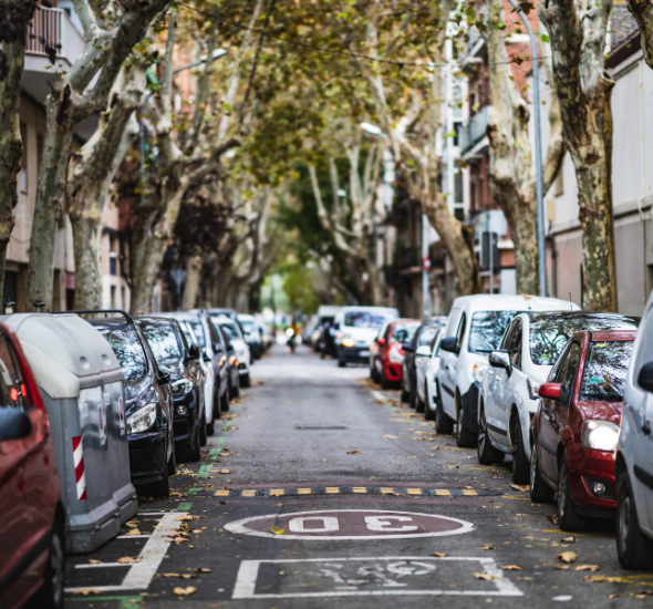 Marktonderzoek via PanelWizard - Nederlanders rijden minder kilometers, maar hebben nog wel ...